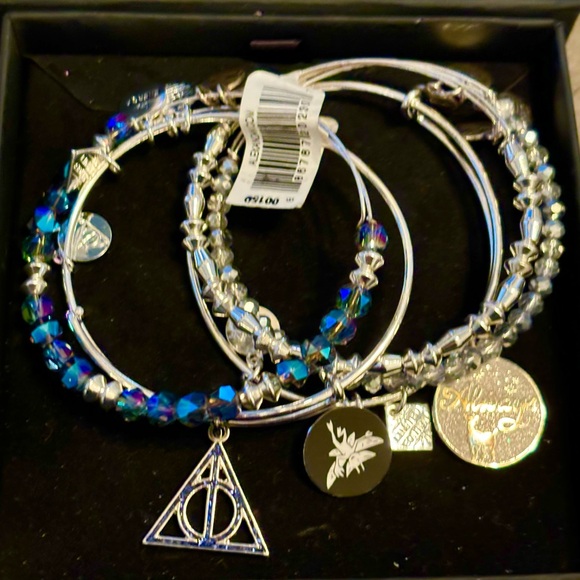 Alex and Ani | Jewelry | Alex And Ani Harry Potter Limited Holiday Edition Set Of 5 | Poshmark